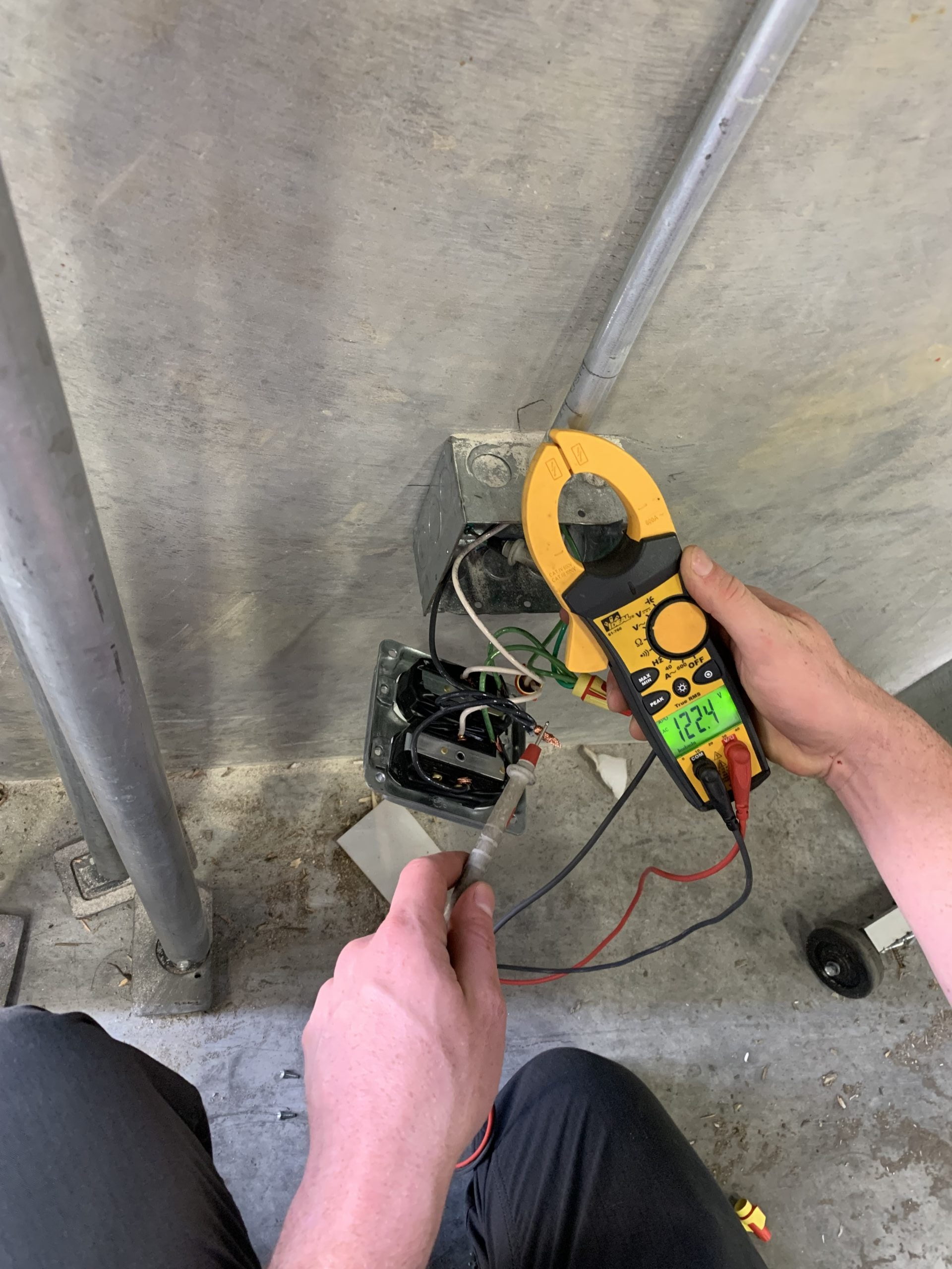 Dallas Electrical safety inspections | Arrow Electric, Inc.